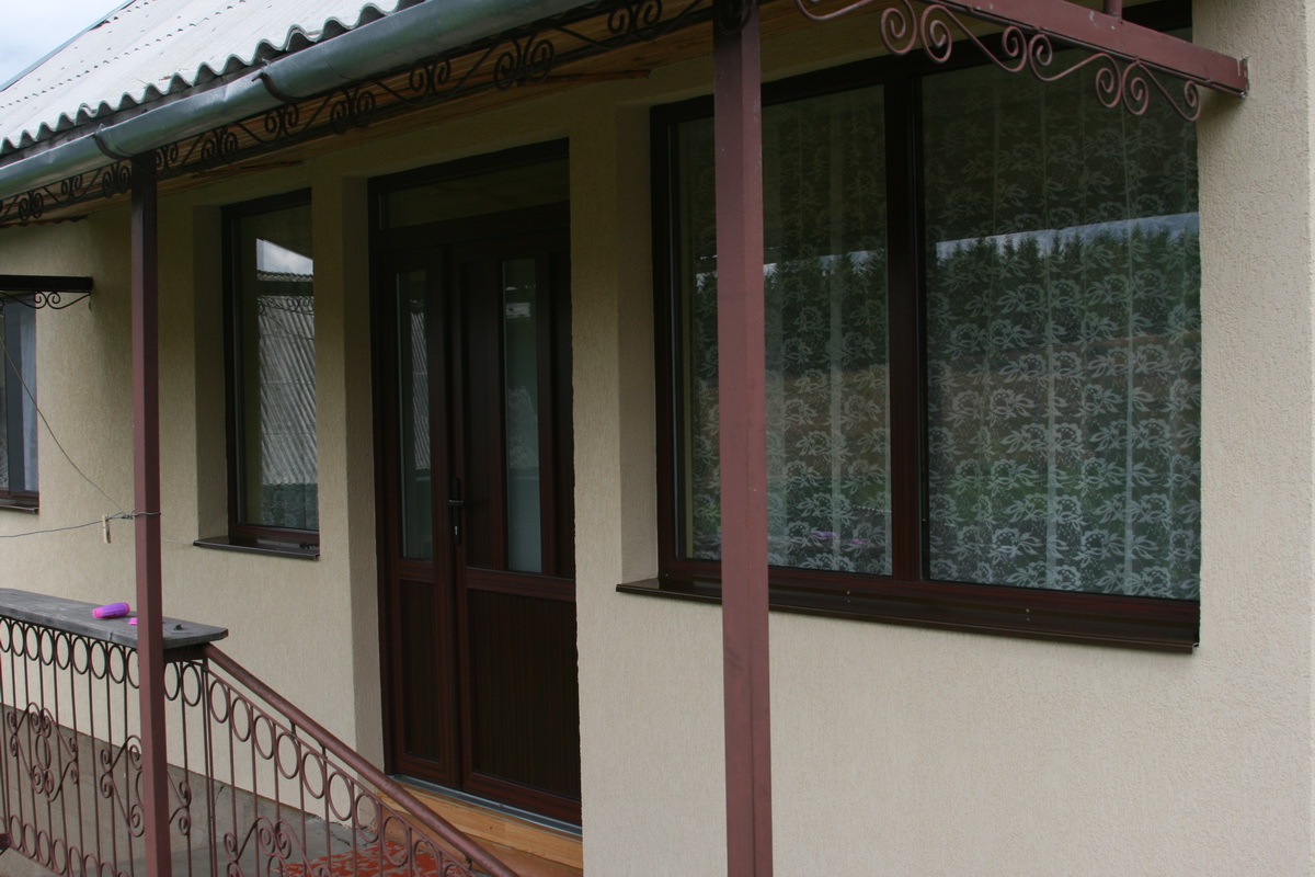 Tamplarie PVC cu geam termopan - Proka.Ro